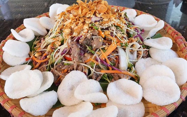 4 cách làm gỏi bò bóp thấu chua ngọt cực ngon